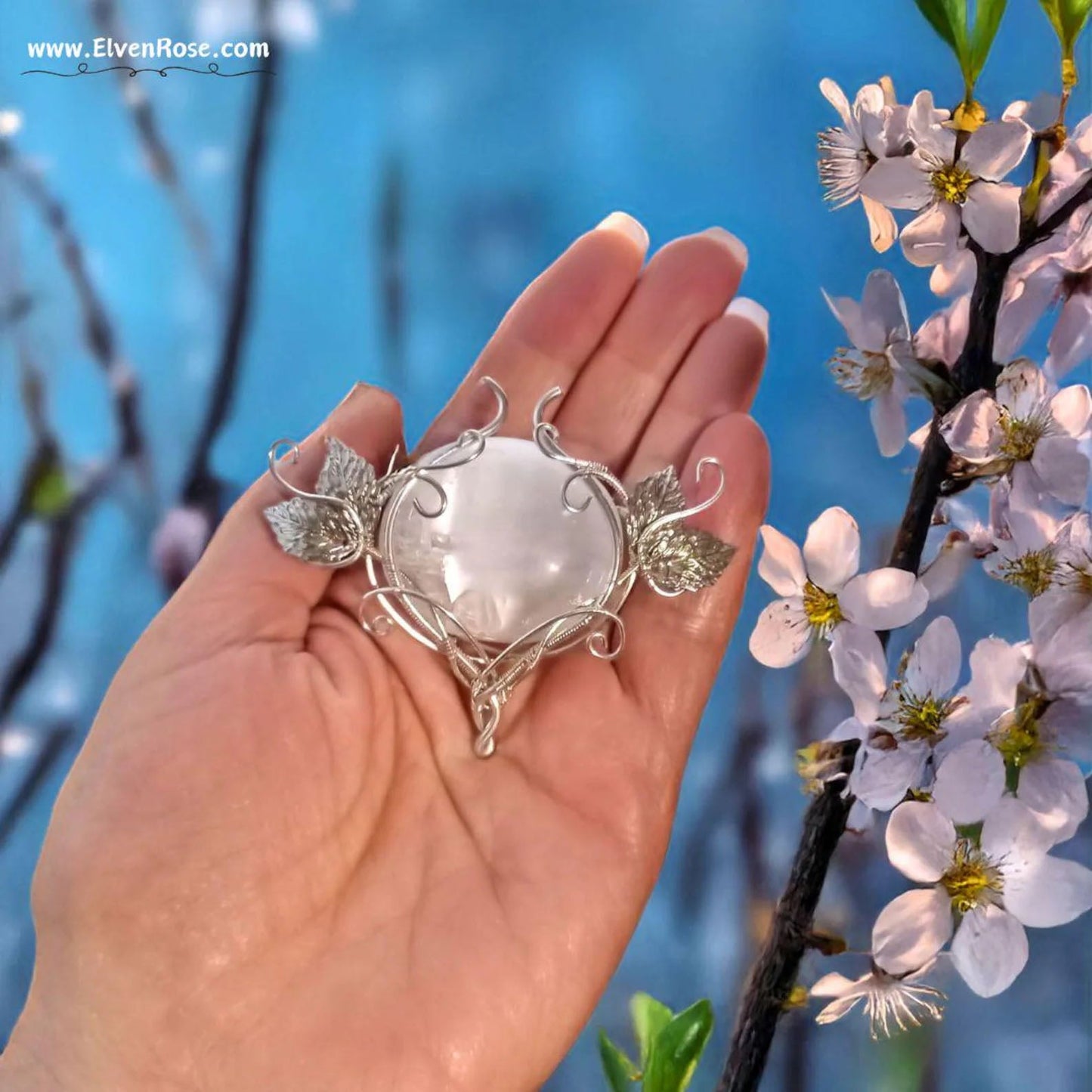 Lady of Light Elven Brooch – Handmade Fantasy Jewelry – Elven Rose